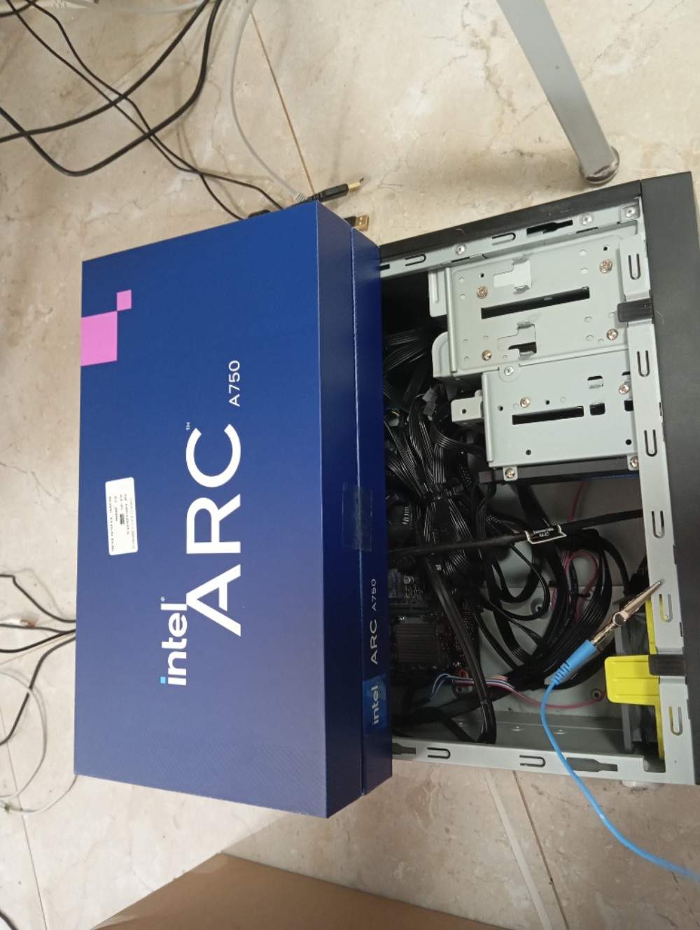 Intel arc 750 הגיע - FXP